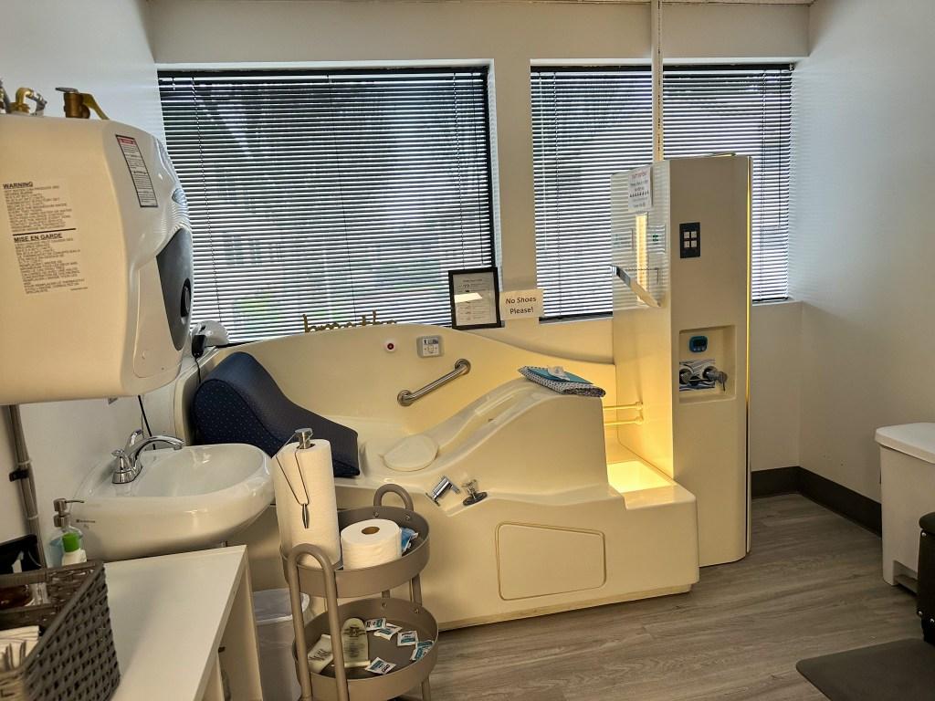 Open vs Closed Colon Hydrotherapy: A Comparative Analysis